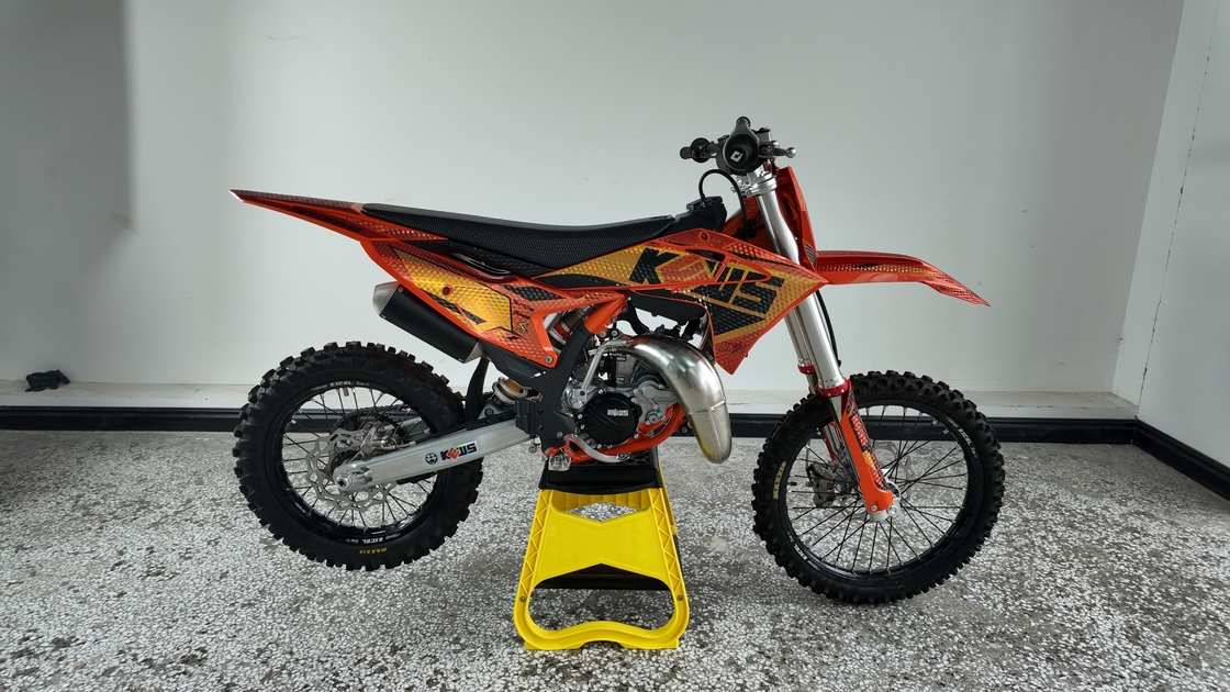 K85-G Two Stroke Motorcycle with XF185 Engine 6-Speed Transmission and ...